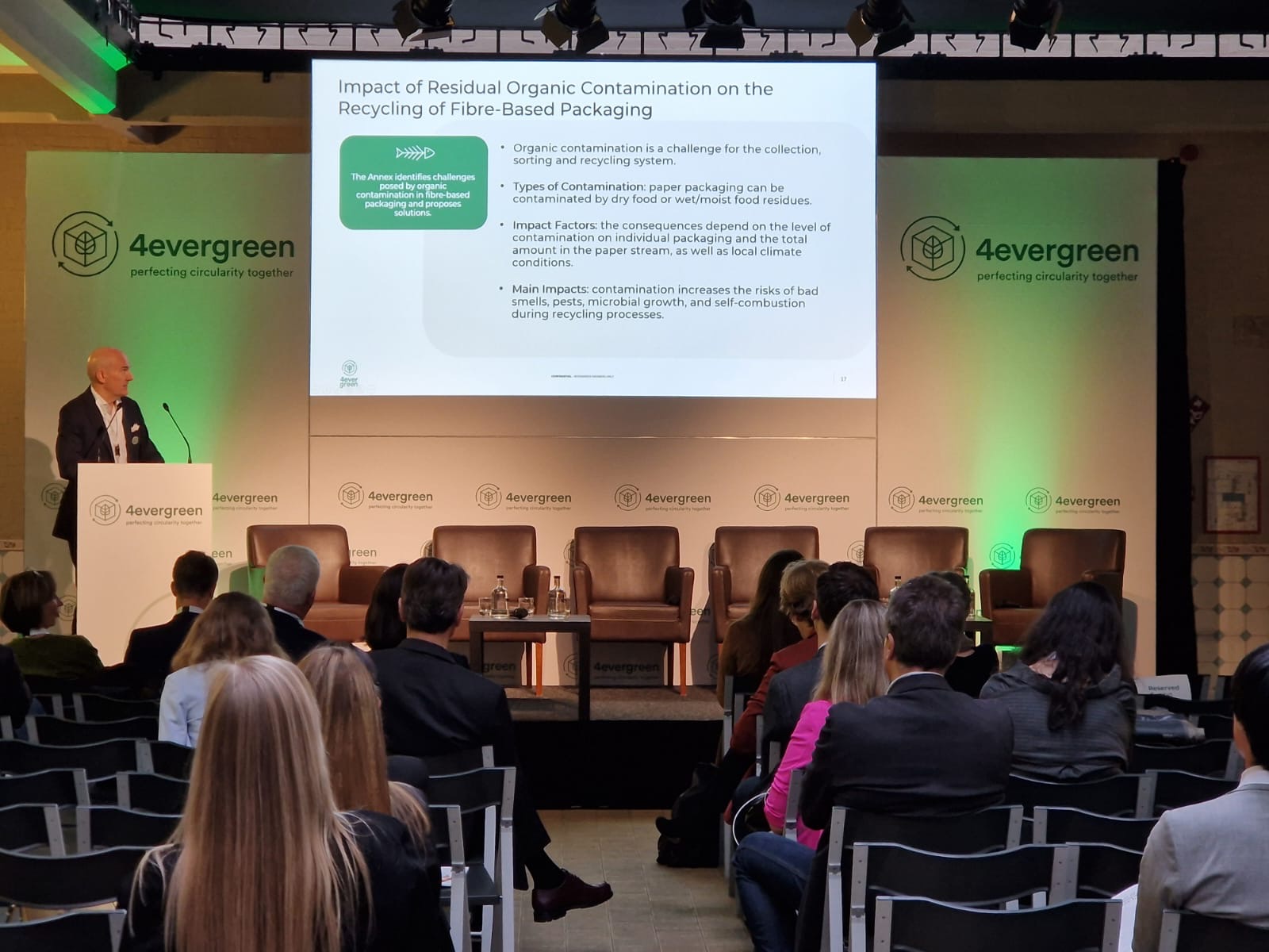 Personalized printed stage backdrop + frame structure - Géné Electra